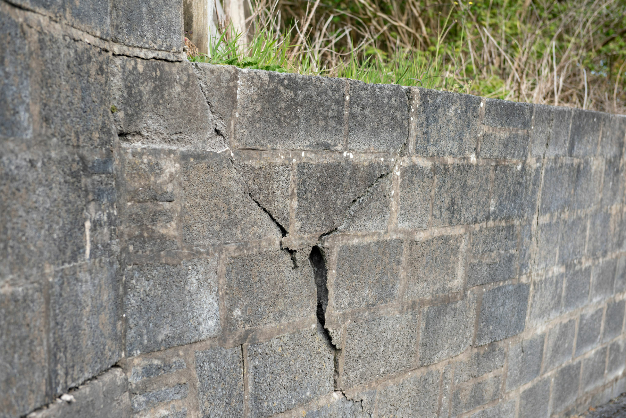 What Causes Sliding Failure in Retaining Walls? - Retaining Walls Auckland